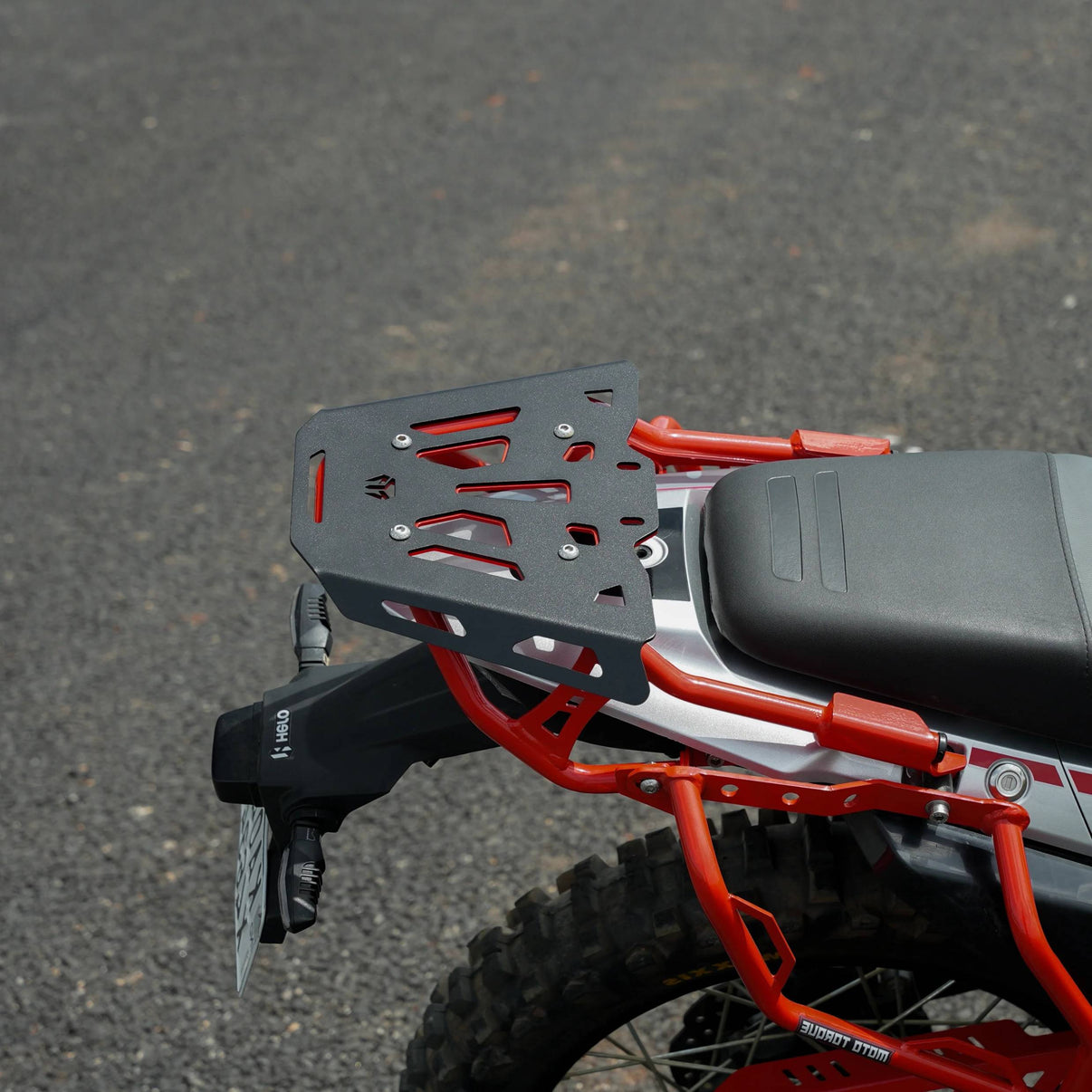 Shop Online Moto Torque Back Carrier for Hero XPulse 210 (Red) – Motodrift
